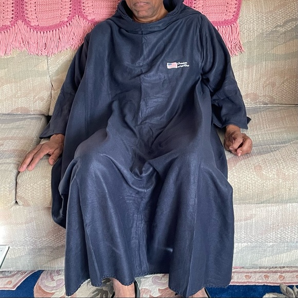 Bedding | Snuggiestyle Blanket With Sleeves Brushed Fleece Navy Blue ...